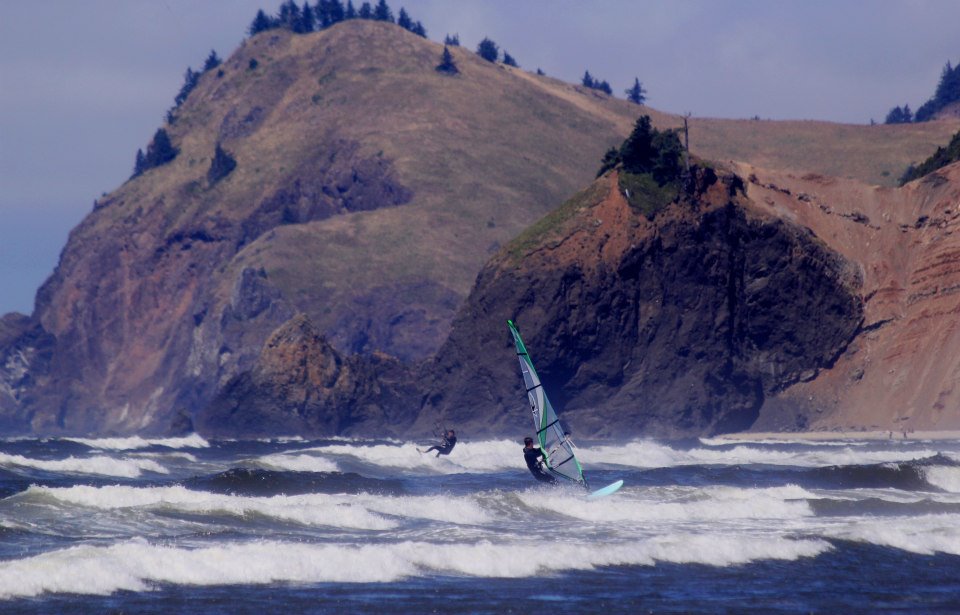 Roads End - Lincoln City - North Oregon Coast Windsurf, Kite, FoilSpot